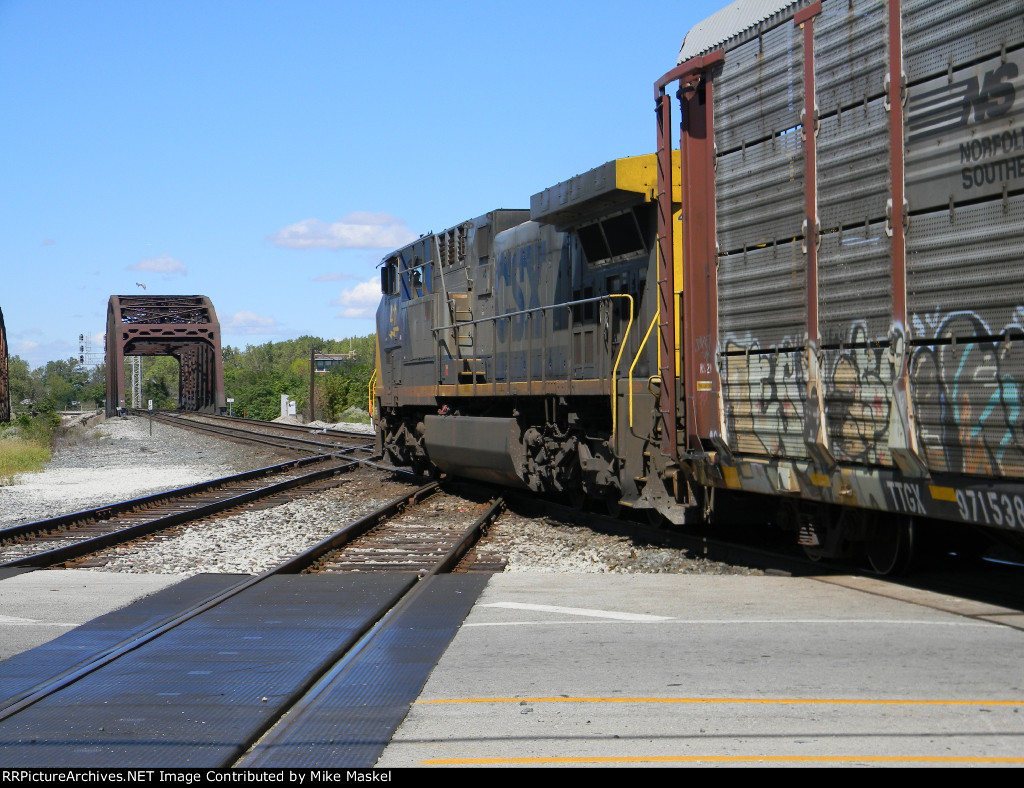 CSX 411